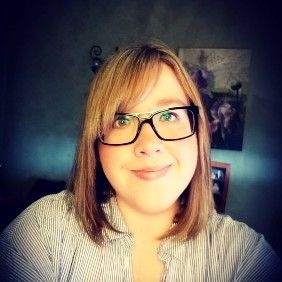 Ashley Connell | Moms