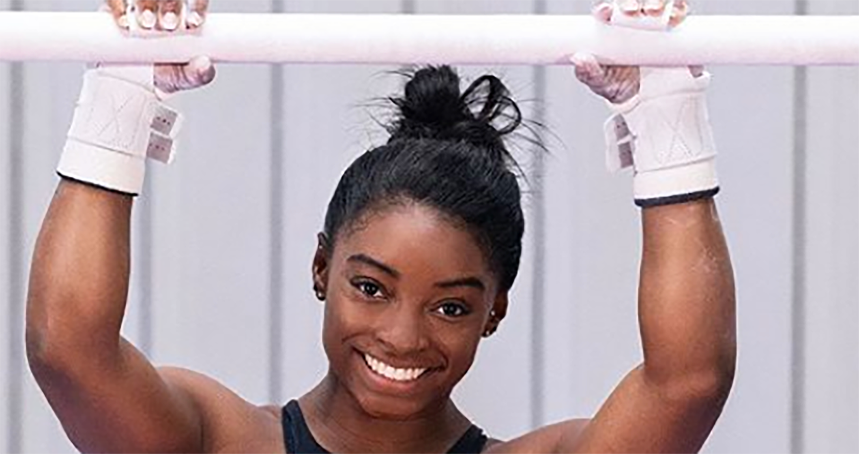 Simone Biles Says Beauty Is #NoCompetition