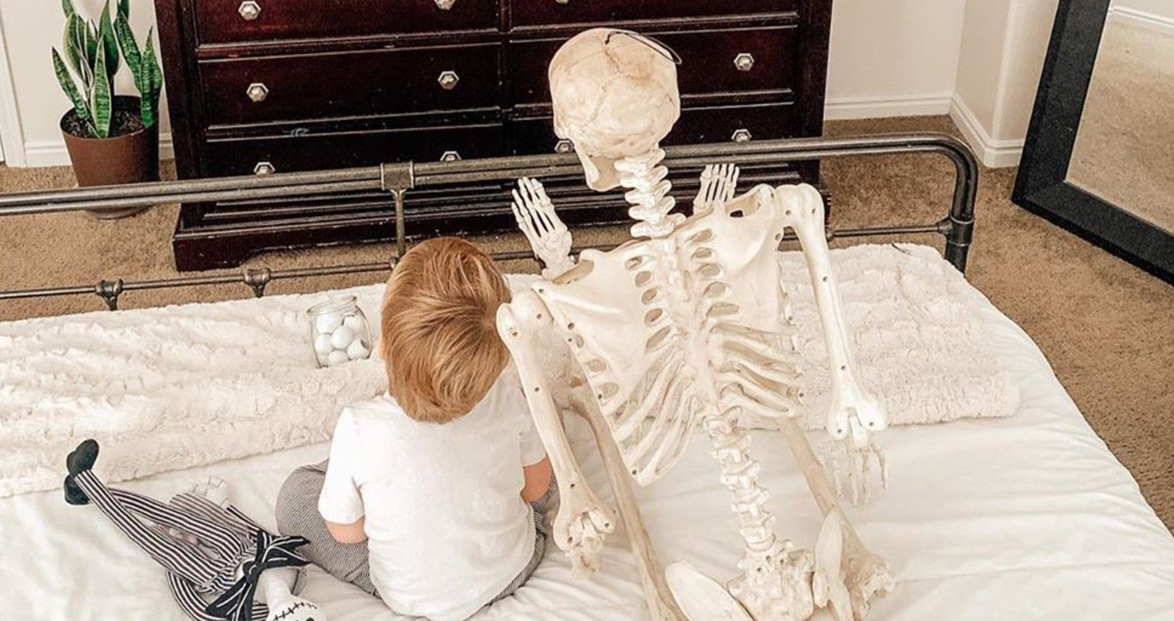 Toddler's BFF Is A Skeleton