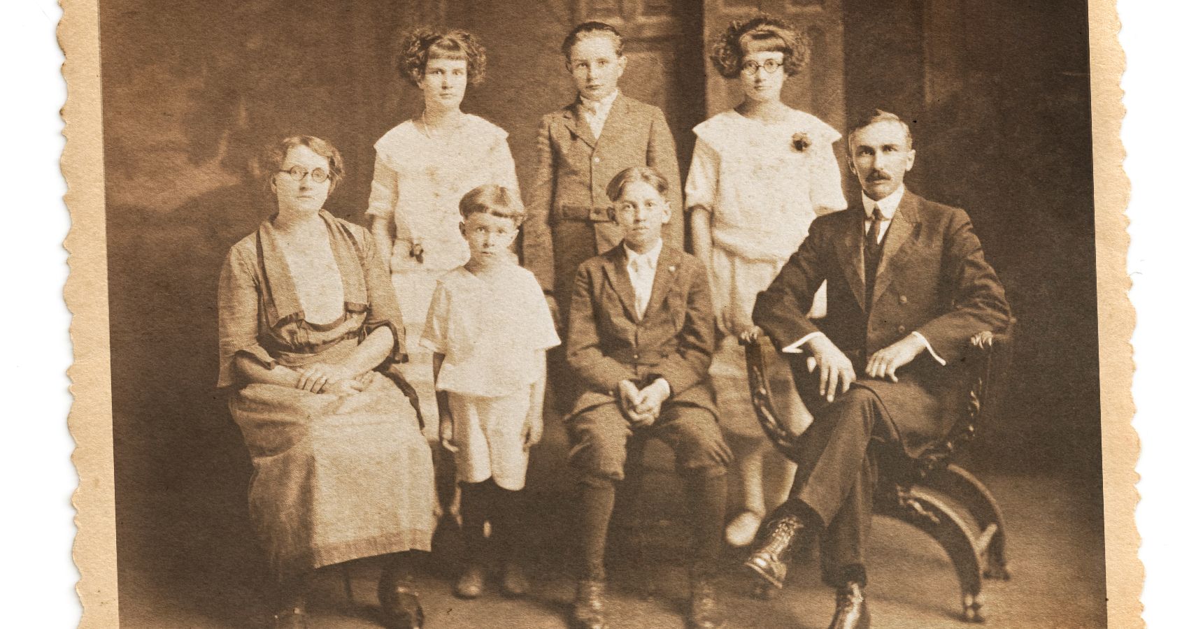 Victorian Parenting Needs To Stay In The Past