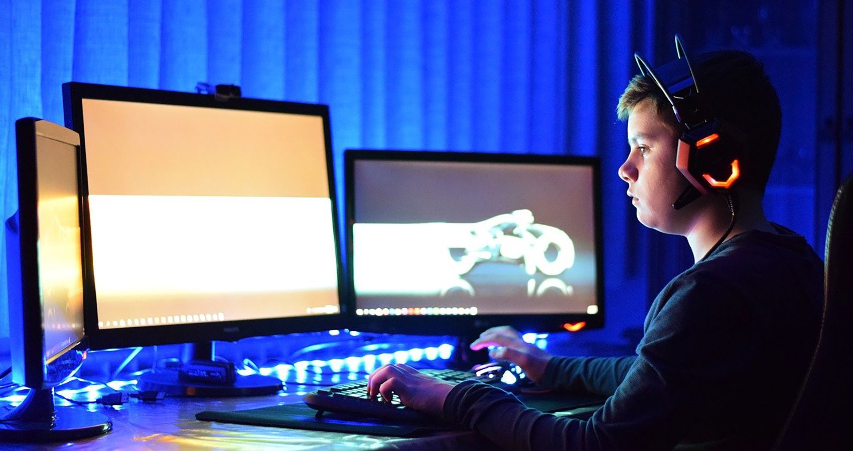 Study Looks At "Internet Gaming Disorder" In Teens