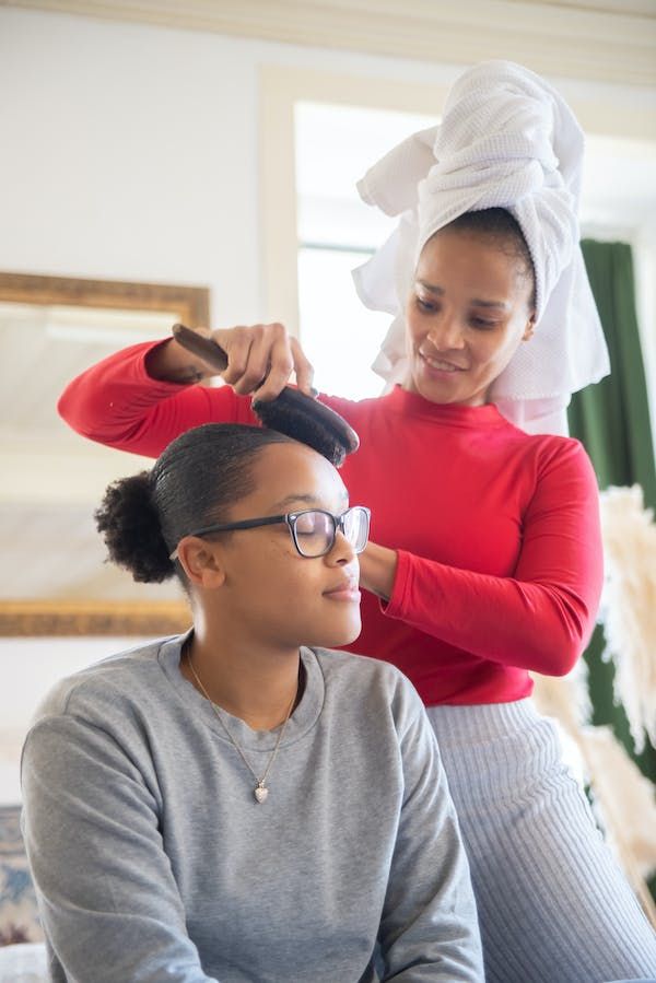Why Most Moms Are Apprehensive Of The Tween Years