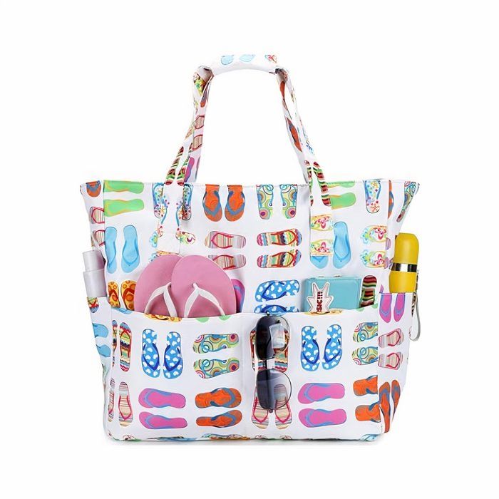 The Best Beach Bags For Busy Moms